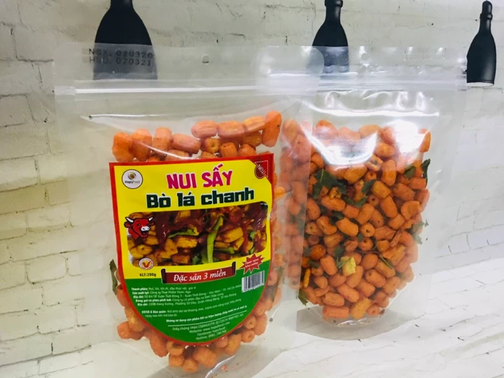 Nui Sấy Bò Lá Chanh – Snack Nui Giòn Cay Thơm – Hapufood